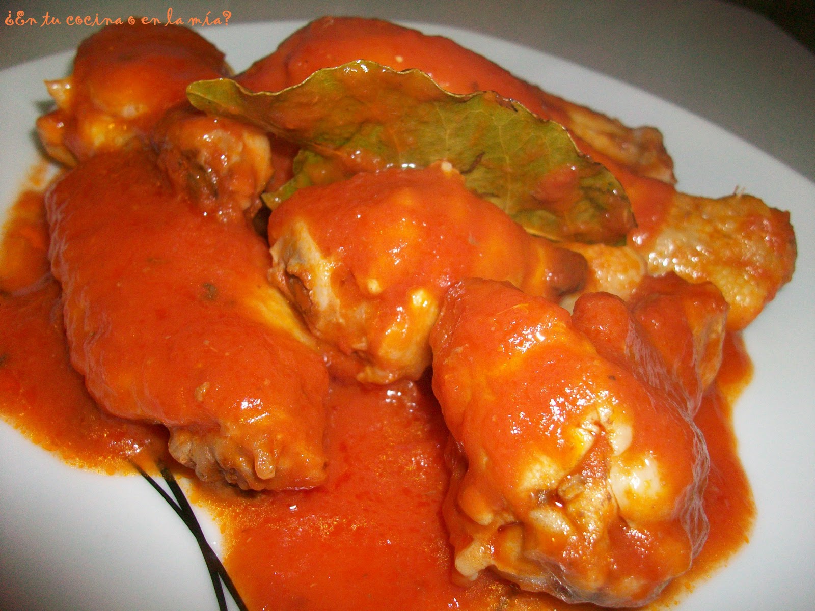 ¿En tu cocina o en la mía?: POLLO CON TOMATE