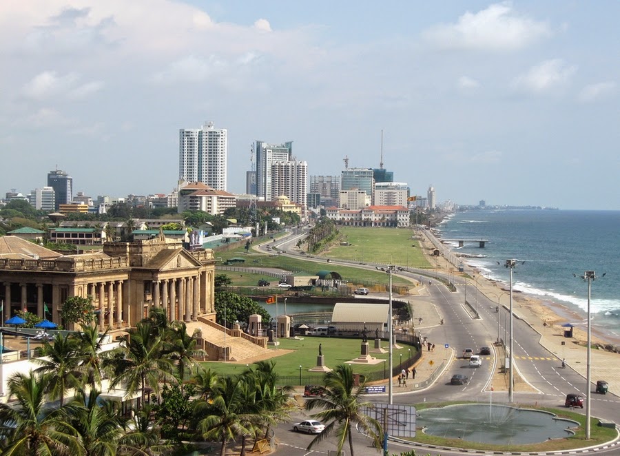Lovely City - 12 Things to Do in Colombo - Sun Sea & Sand