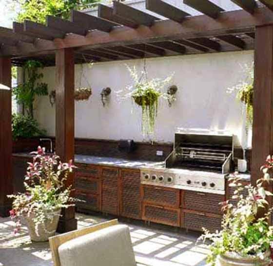 Modern Summer Kitchen and Pool in Backyard - AyanaHouse