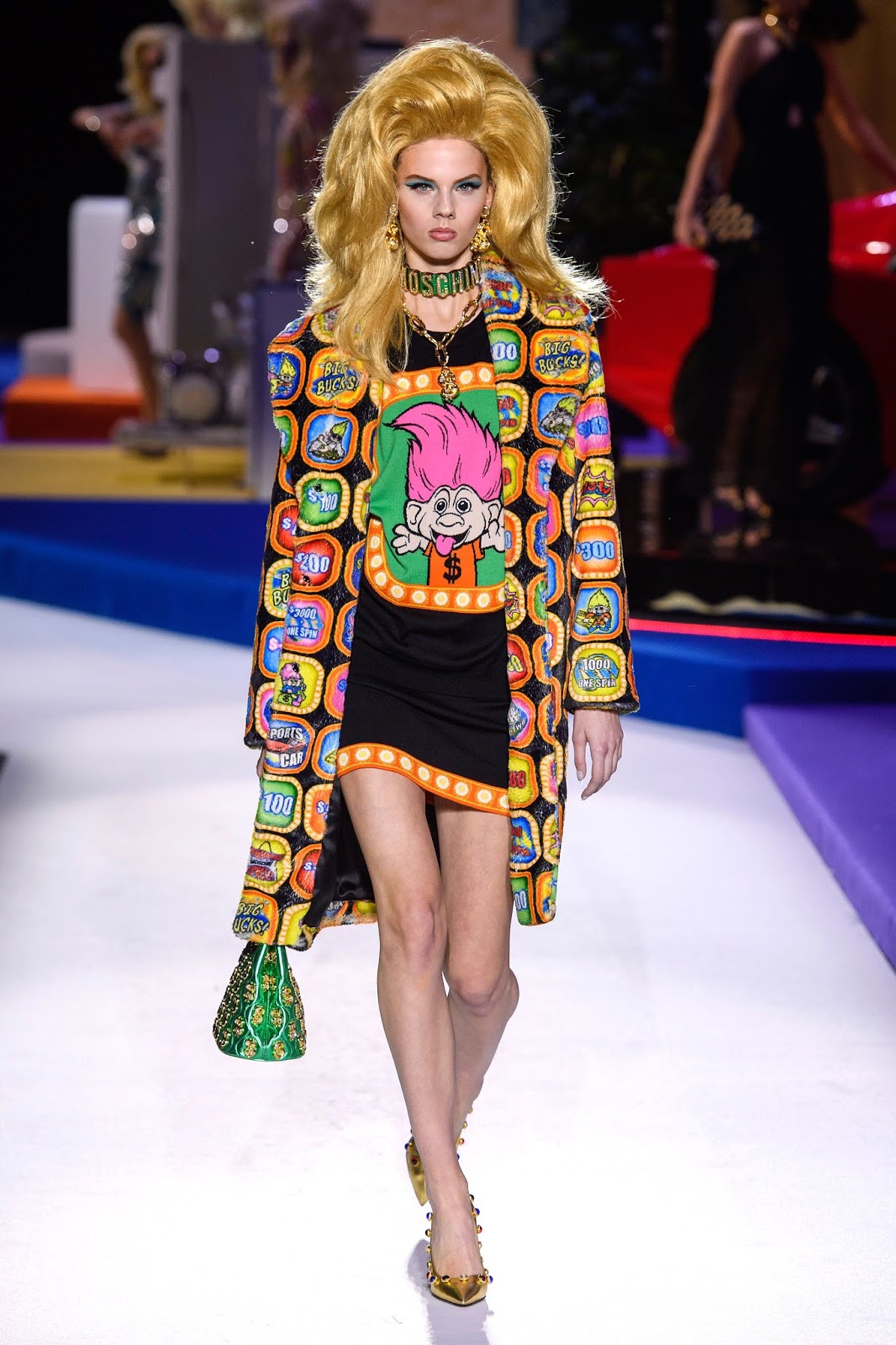 Spleen De Couture: LUXURIOUS & LOVEABLE STYLE DECADENCE BY MOSCHINO