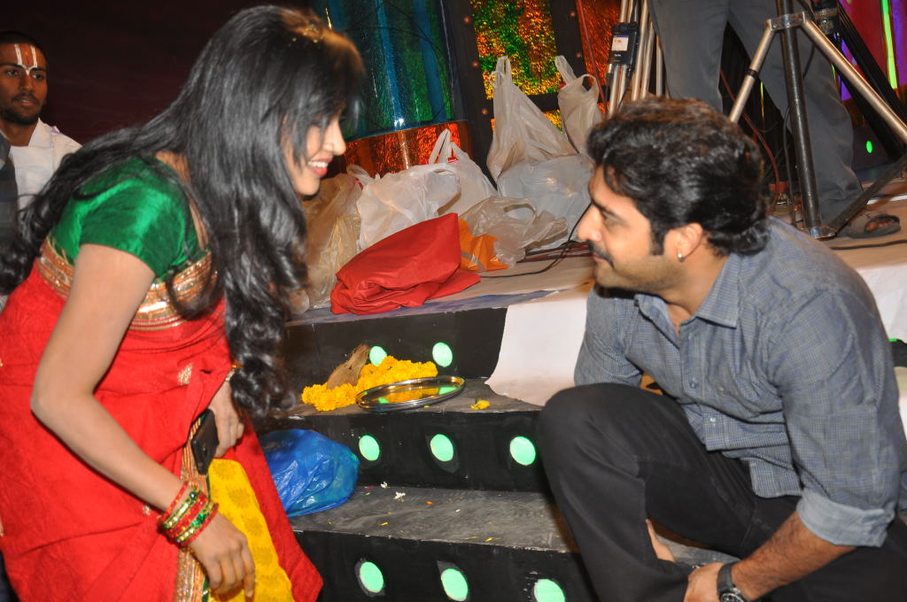 Anchor Suma TV Show Lakku Kikku Launch | Tollywood Movie News,Stills ...