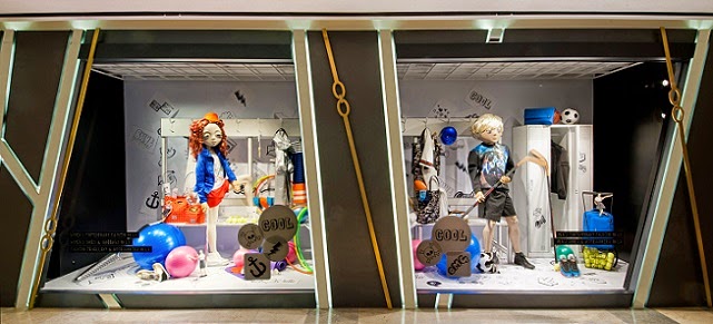 mylifestylenews: Harvey Nichols @ "The 'Dolls" Window Display