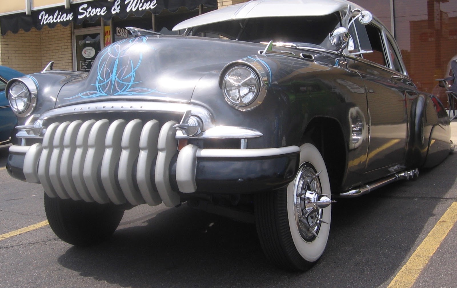 The Automobile and American Life: Car Show at Disalvo Deli, Kettering ...