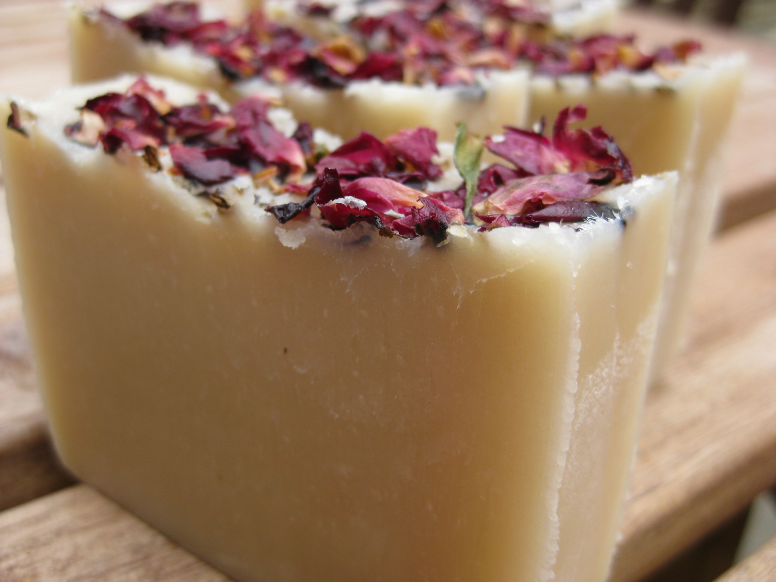 Bobbins and Balms: STANDARDISE SOAP SIZES