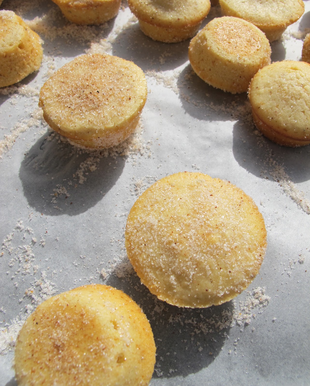 Baka baka liten kaka: Nästanmunkar