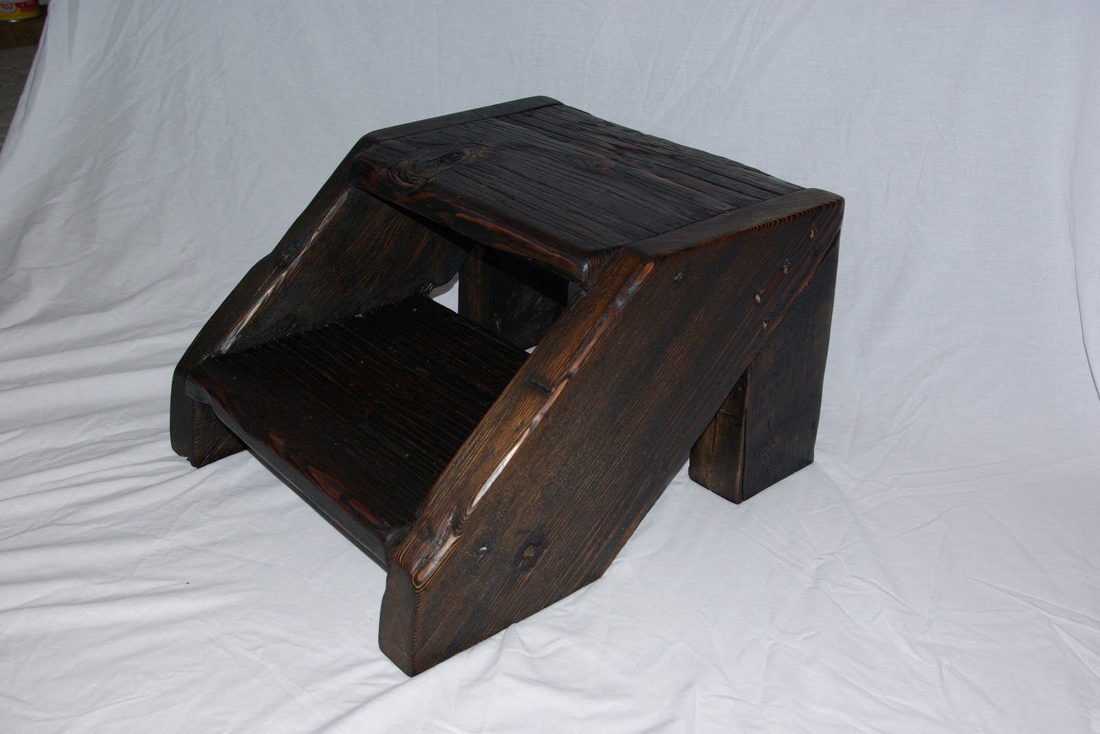 Reclaimed Rustics: Rustic Foot Stool
