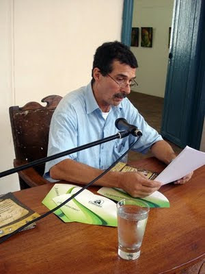 BABELIA: LEÓN GIL –Poeta-