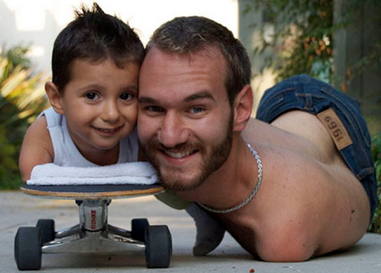 Nick Vujicic's Wife Gives Birth To Baby Girl: Limbless Evangelist ...