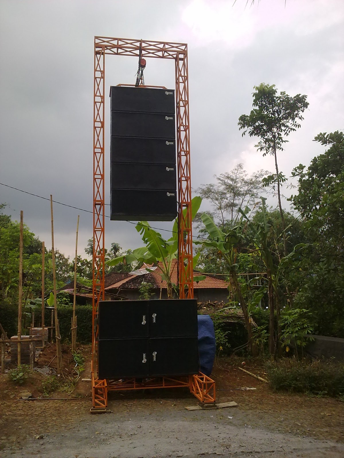 ardhyta websearch: capunk sound system with RIGGING 2013