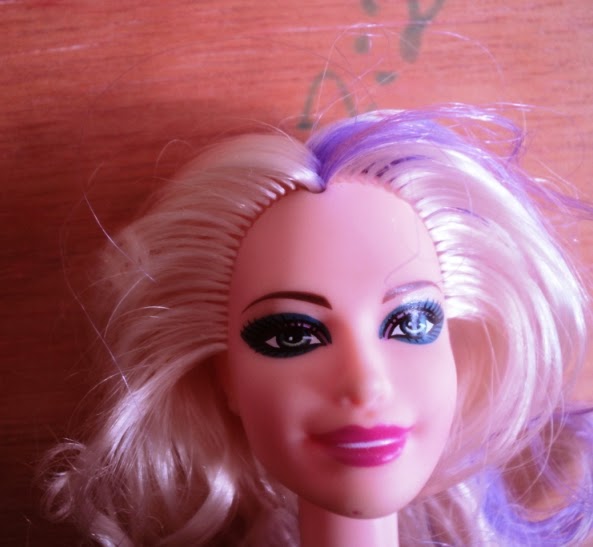 Knocked-off!: Bootleg Doll review : “Linglier” Fashion Doll, a Barbie ...