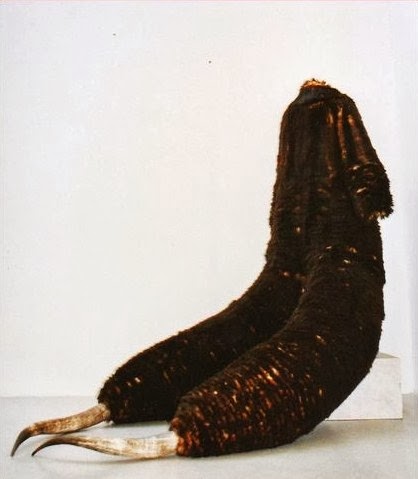 Thread, Fashion and Costume: December 2013