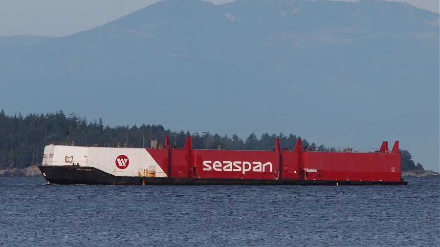 Tugboats, Tugboats, Tugboats: Seaspan Champion