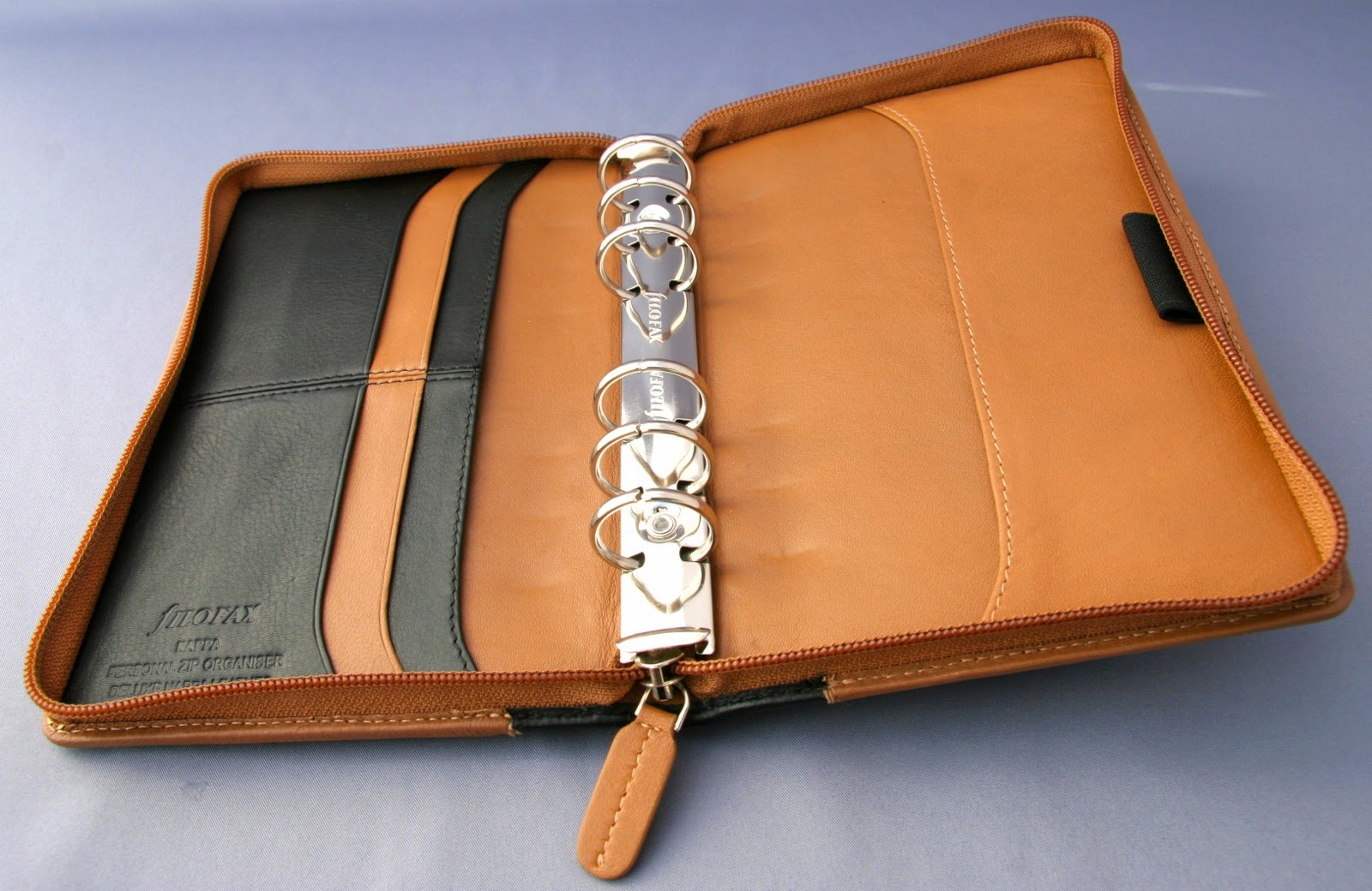 Philofaxy: Filofax Nappa Review and Giveaway.