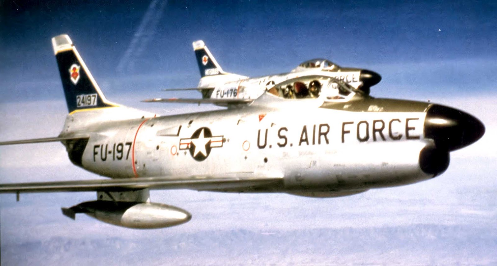 nhungdoicanh: North American F-86D/K/L Sabre Dog