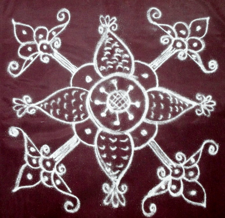 Free Hand Kolam.