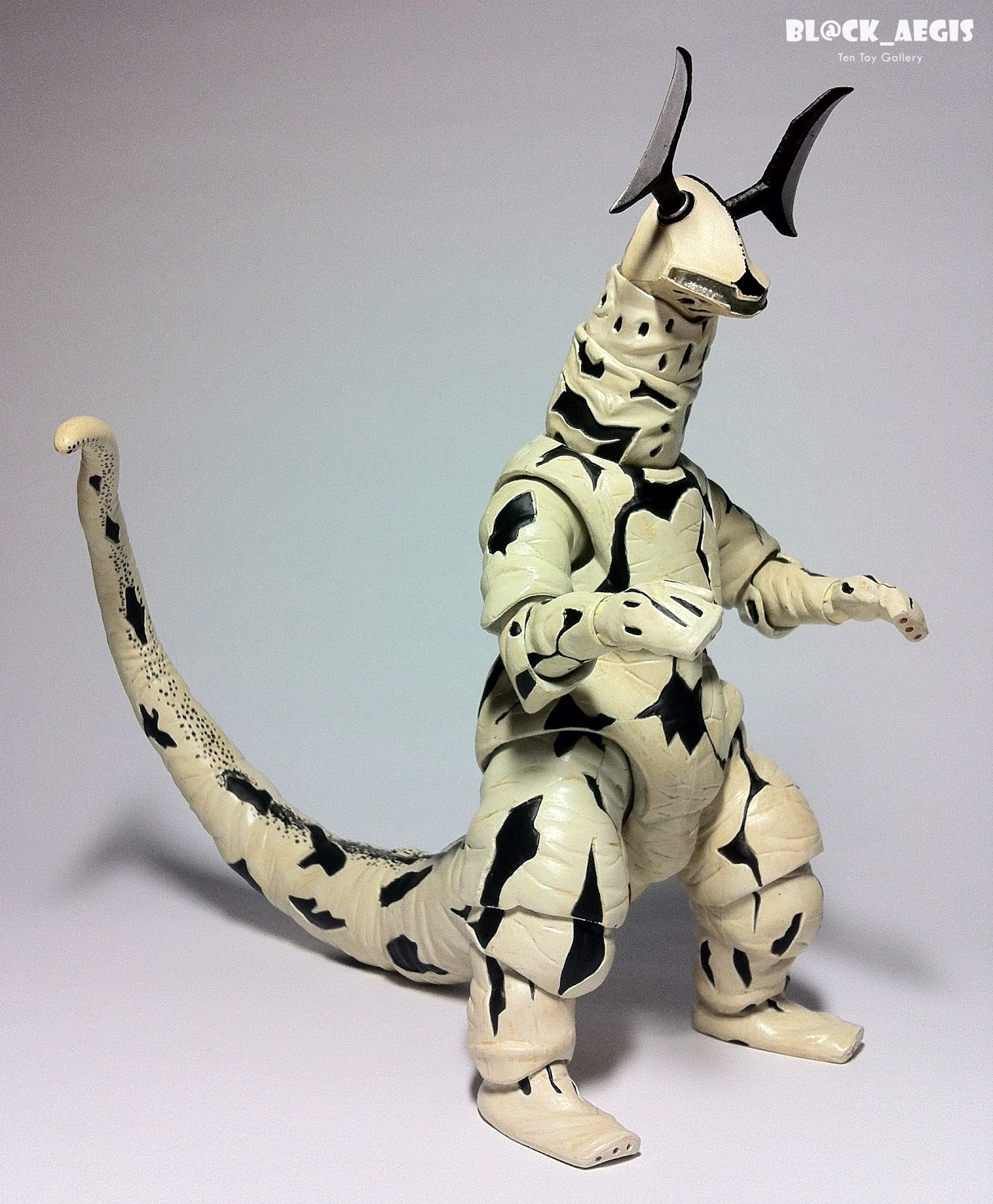 Ten Toy Gallery: Review: Ultra-Act Eleking