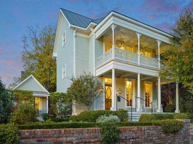 The Domestic Curator: Dreams Of Grandeur: The Routh Street House ...