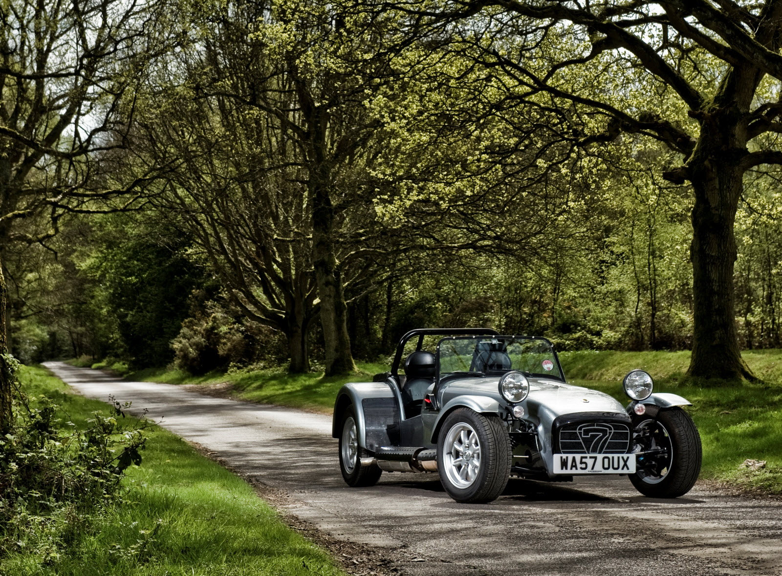 Caterham Cars enters Chinese market | Auto Car | Best Car News and Reviews