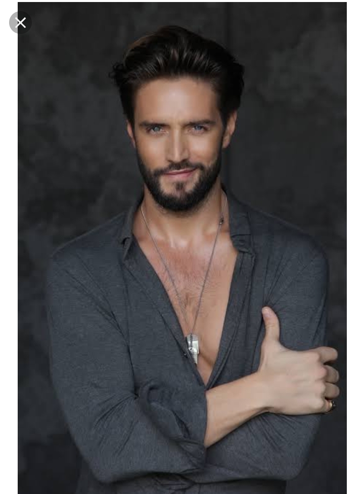 Los Ojos del Espectador: Alex Belli actor y modelo Italiano