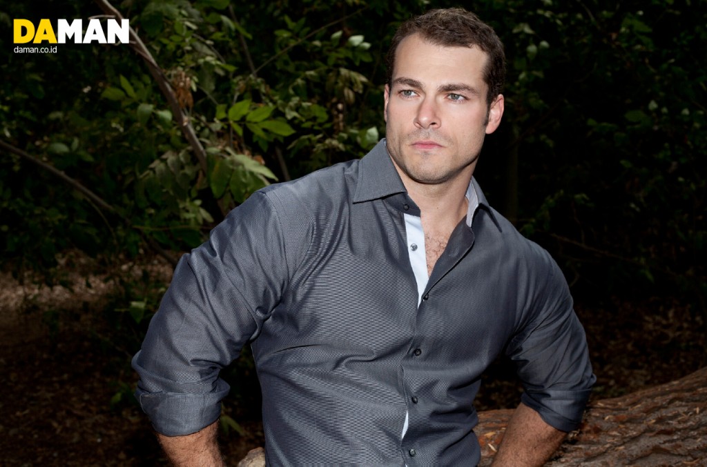 Shawn Roberts For Da Man Magazine | Oh yes I am