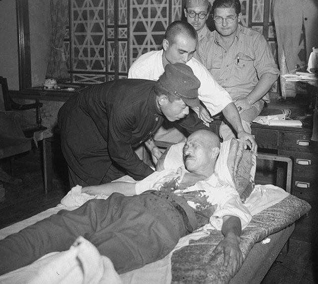 1945. The Man Who Couldn't Die: Hideki Tojo's Attempted Suicide