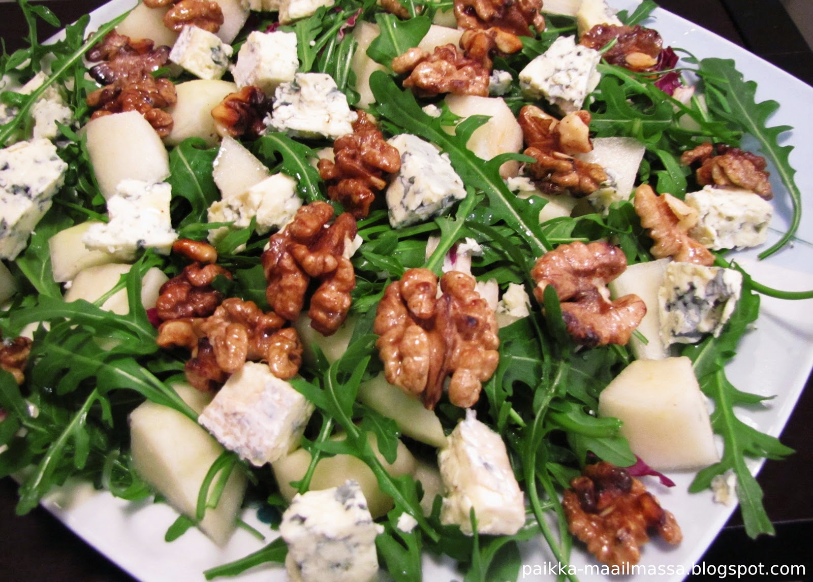 Paikka maailmassa: Päärynä-homejuustosalaatti