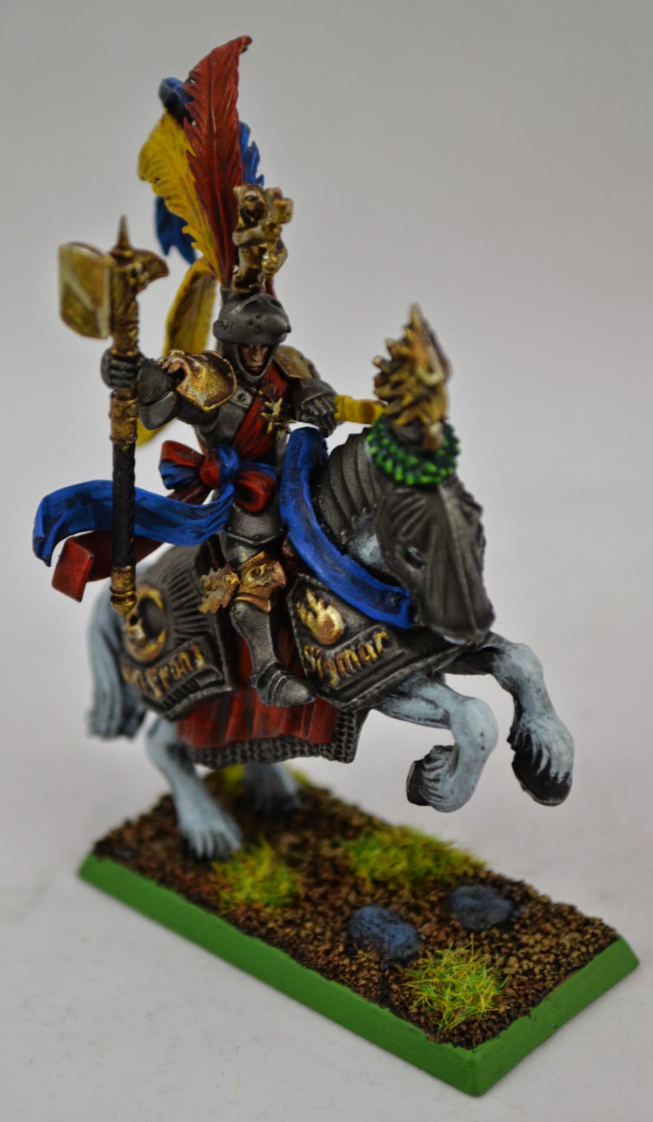 The Hoodling's Hole: The Birdie and The Emperor