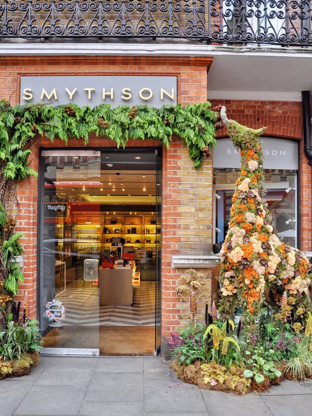 London is in Bloom with the Chelsea Flower Show – Emily Jane Johnston