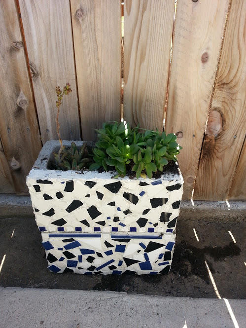 kimmie's craft corner: Cinder Block Planter Part II