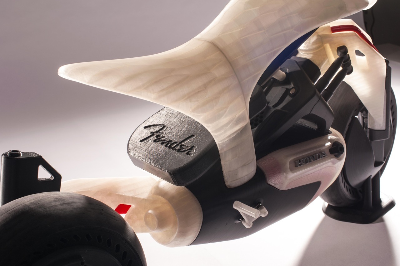 E * "Fender" / Wasimoto