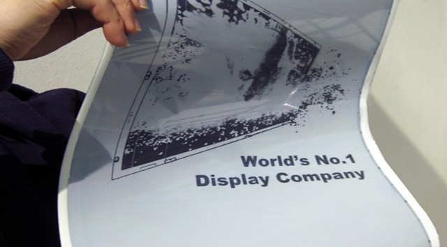 LG Display unveils newspaper-size flexible e-paper ~ Future ...