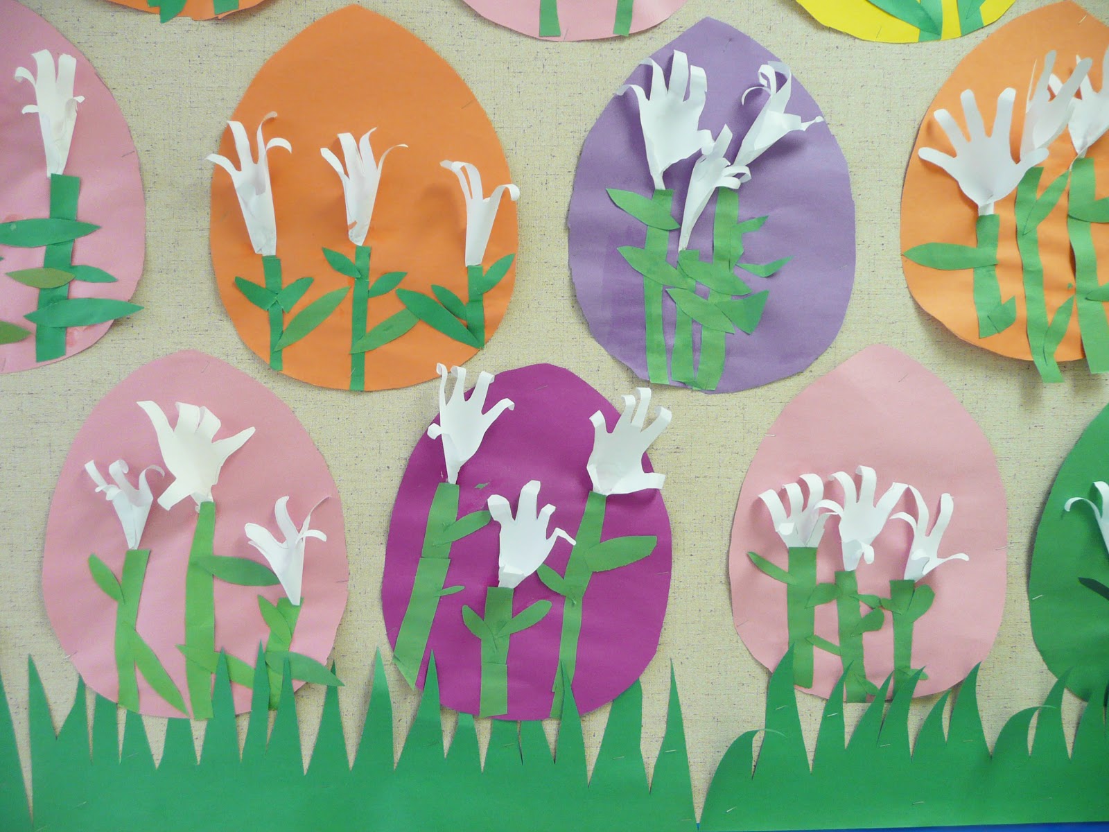 that artist woman: How to Make Paper Easter Lilies