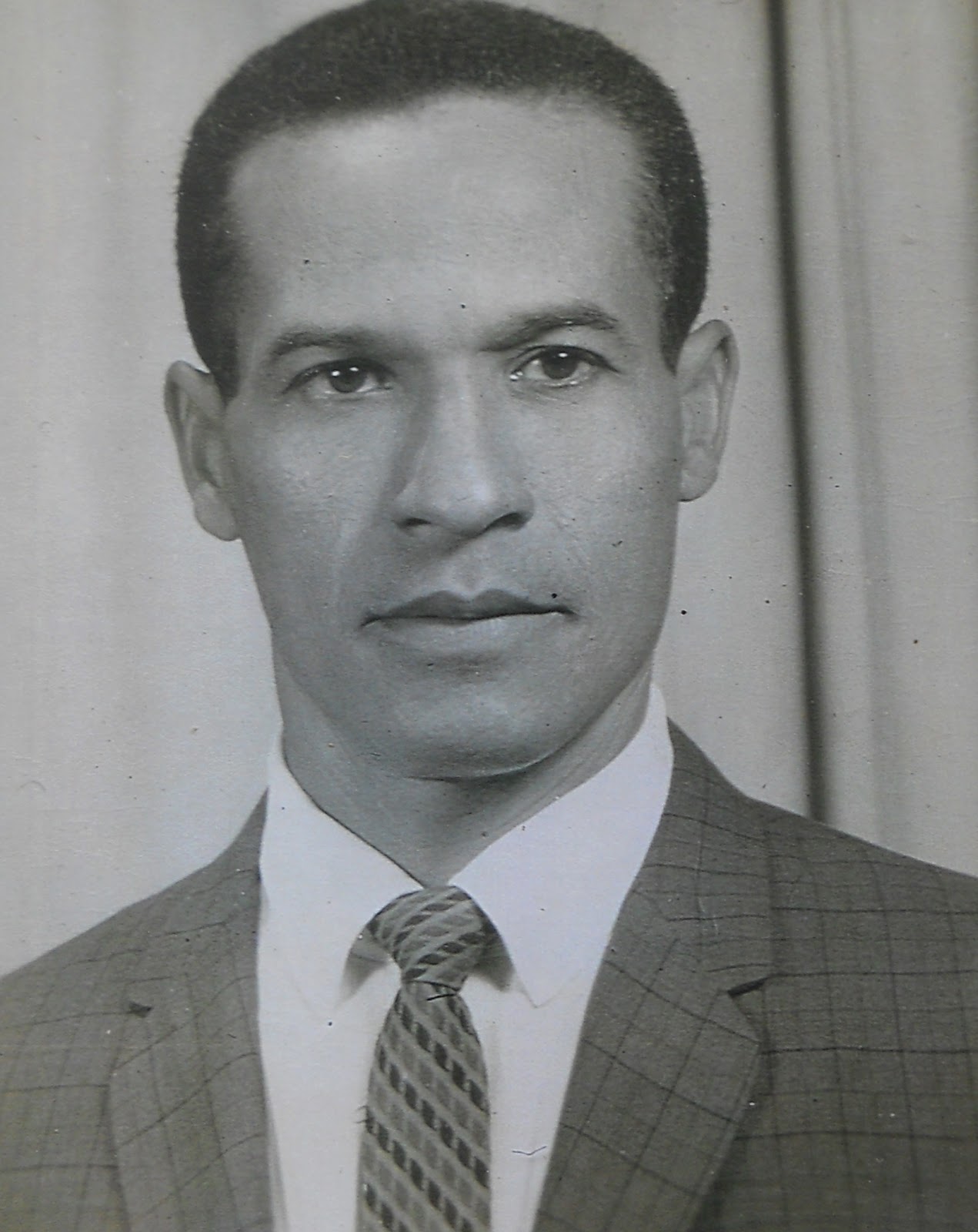 Mao en el Corazón: RECORDANDO HÉROES