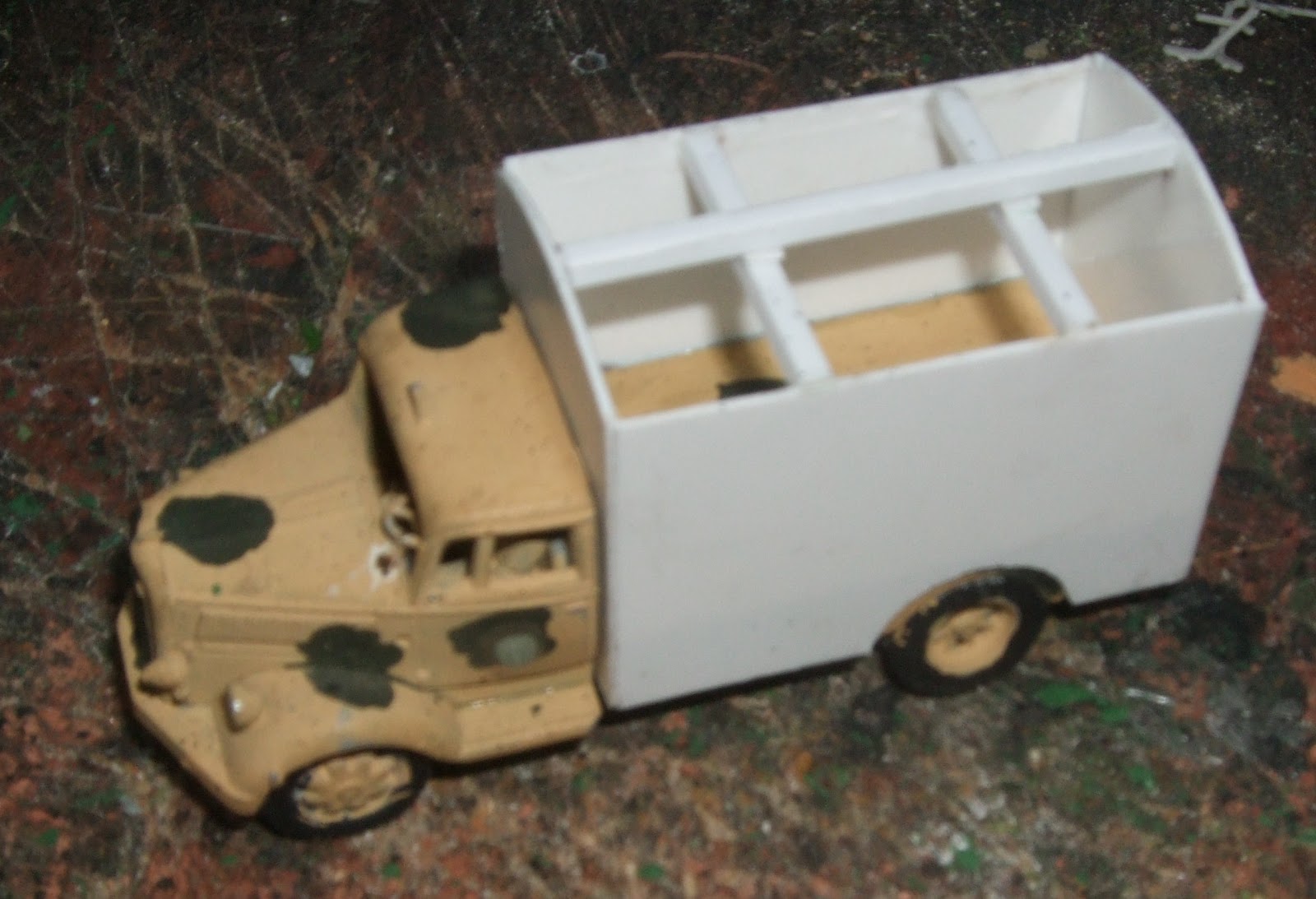 Tales from the Caravanshed: German Radio Truck for KGN/BGK/BGN part 2