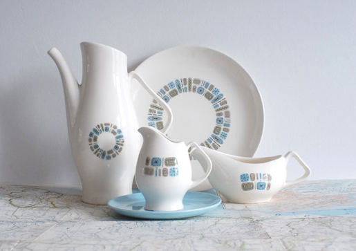 Rhan Vintage. Mid Century Modern Blog.: Mid Century Dinnerware.