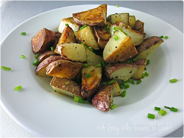 A Guy Who Loves to Cook!: Pan Roasted Red Skin Potatoes
