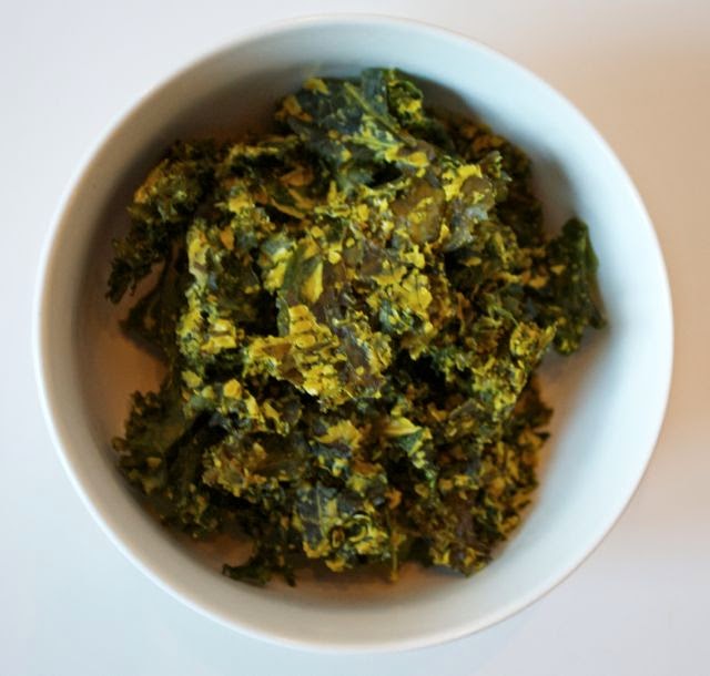 The Veracious Vegan: The Squeeze - Raw Snacks