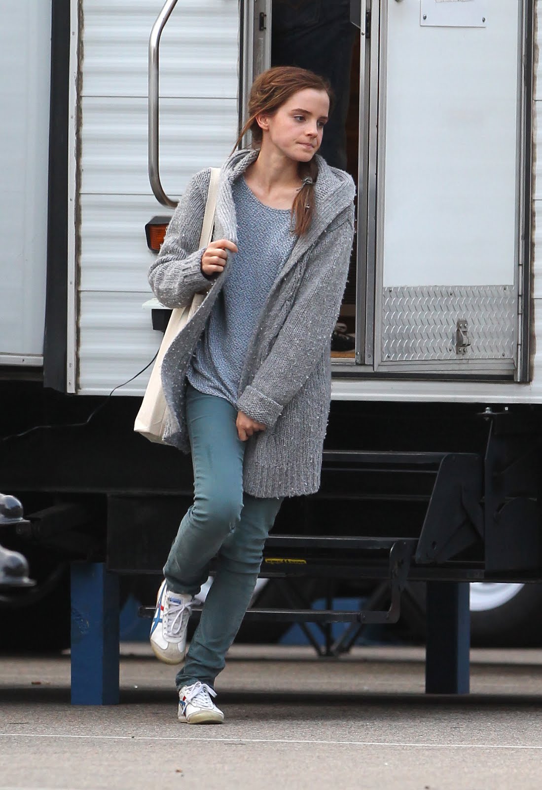 Emma Watson: Emma Watson on the set of 'Noah' - 18 October