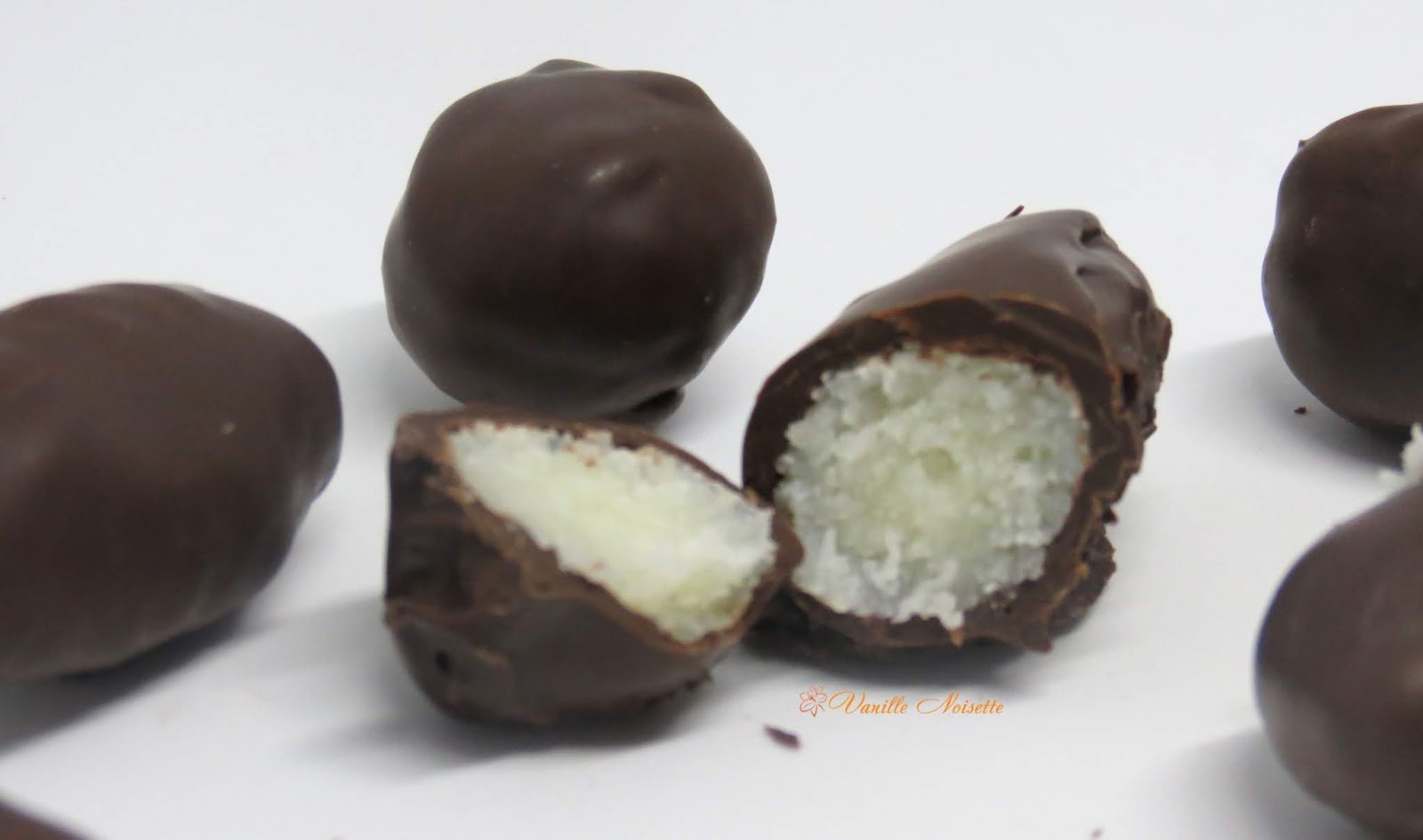 Vanille Noisette : CHOCOLAT NOIX DE COCO