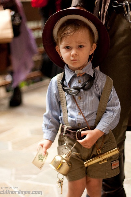 this steampunk toddler is the cutest thing you'll see today : r/steampunk