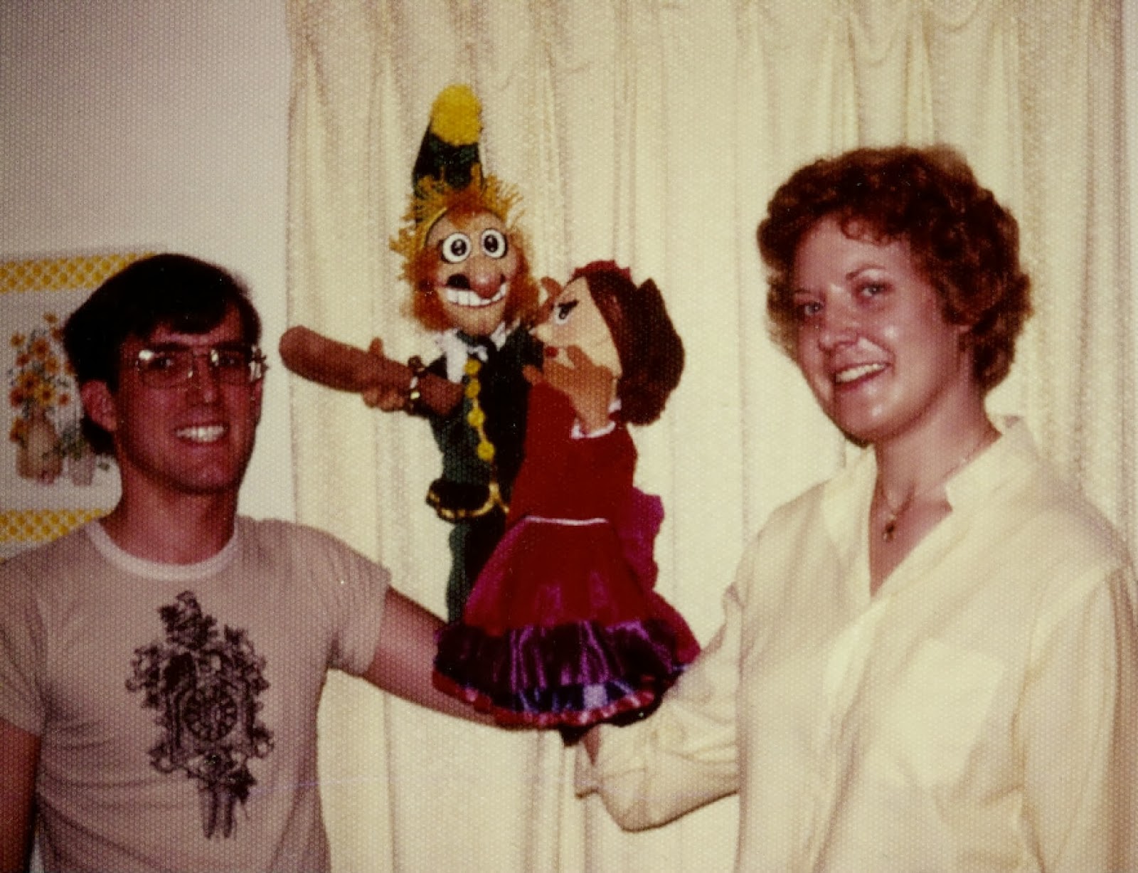 James Maynard Theatrical Designs: Billy Club Puppets - Costuming the ...