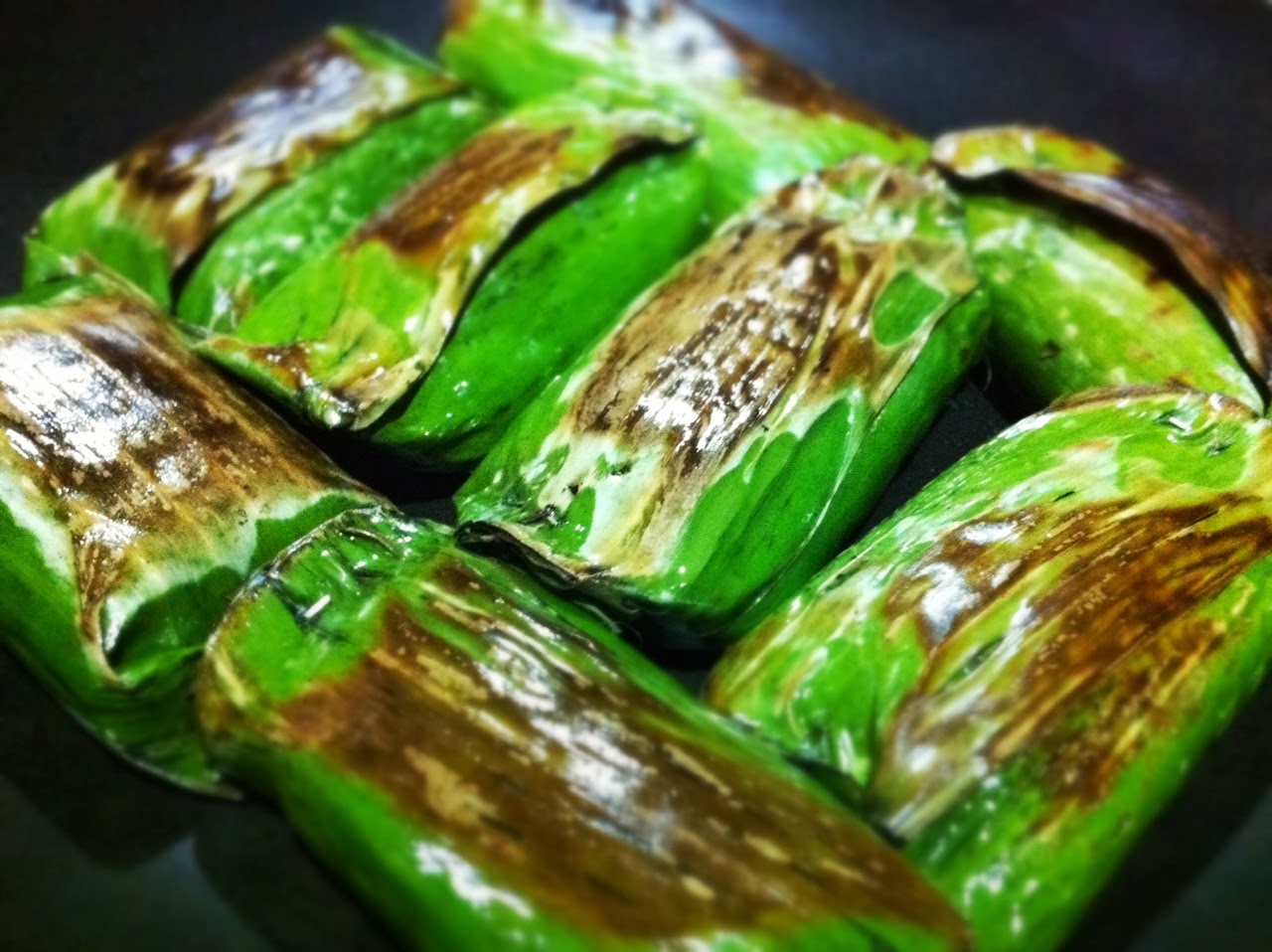 Me, My Food and I: Lemper Ayam - Glutinous Rice Roll with Chicken