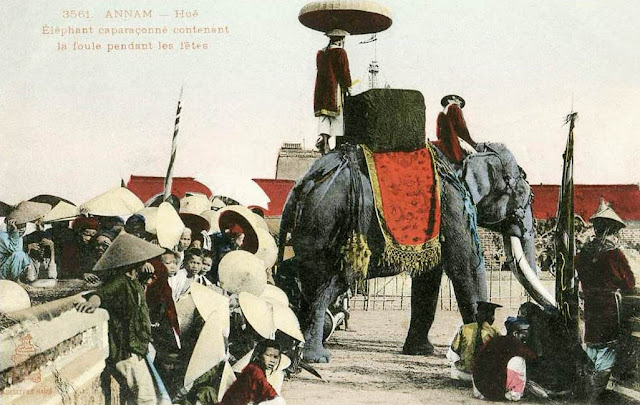A Picture's Worth a Thousand Words: Protectorat francais d'Annam ...