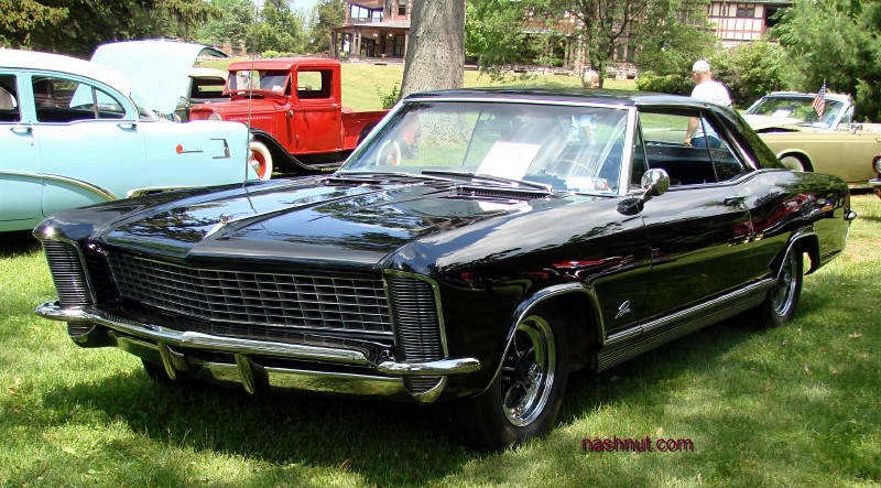 Top 10 Most Beautiful 1960s Cars (Part-1)