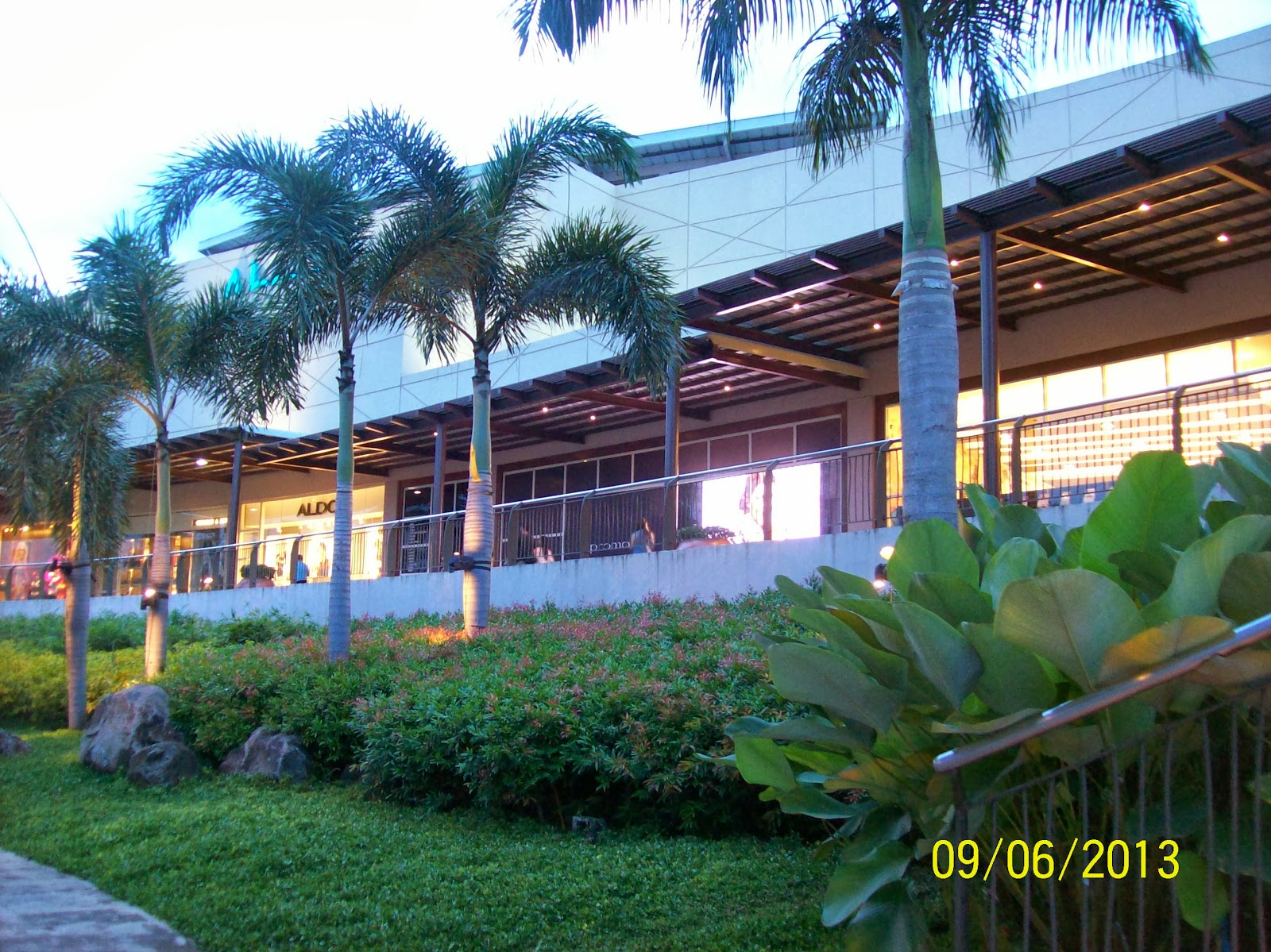 All About Davao City: Abreeza