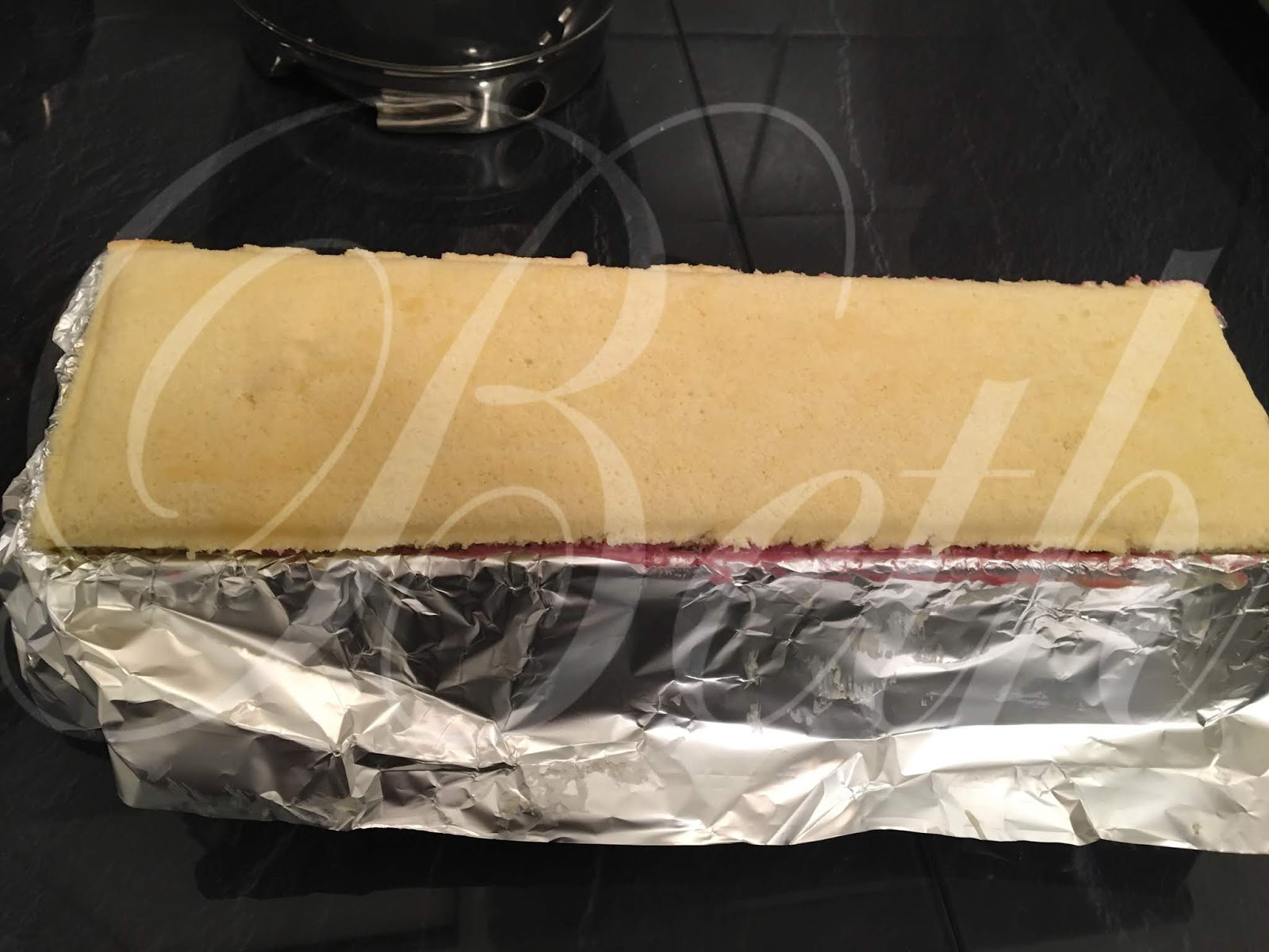 .: Bûche aux Fruits Rouge, Crème Lemon Curd et Son Miroir Rouge ...