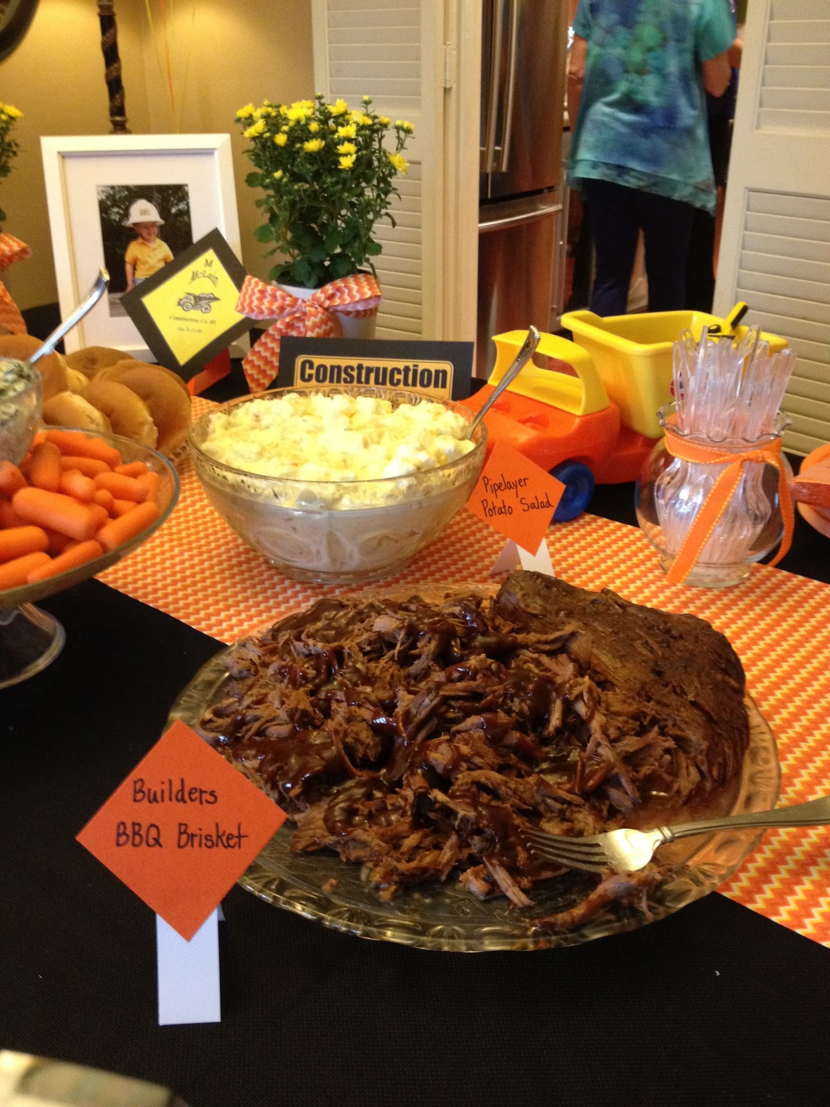 McLain Life: Construction Party Decor