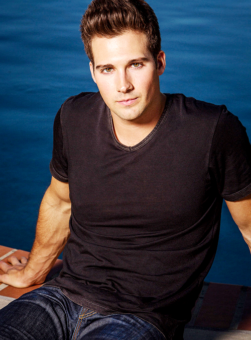 BTR Worldwide: Nueva sesion de fotos de James