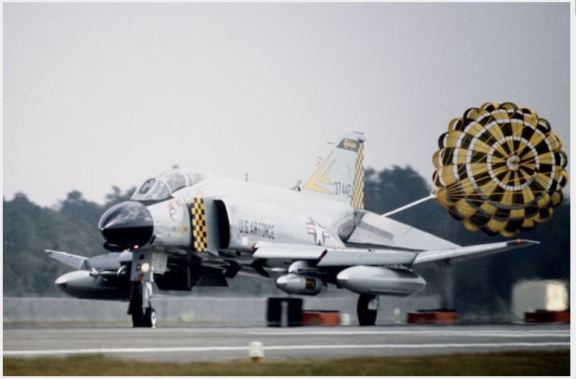 Oldsarges Aircraft Model blog: F-4C-16-MC s/n 63-7442 "Shadow Demon ...