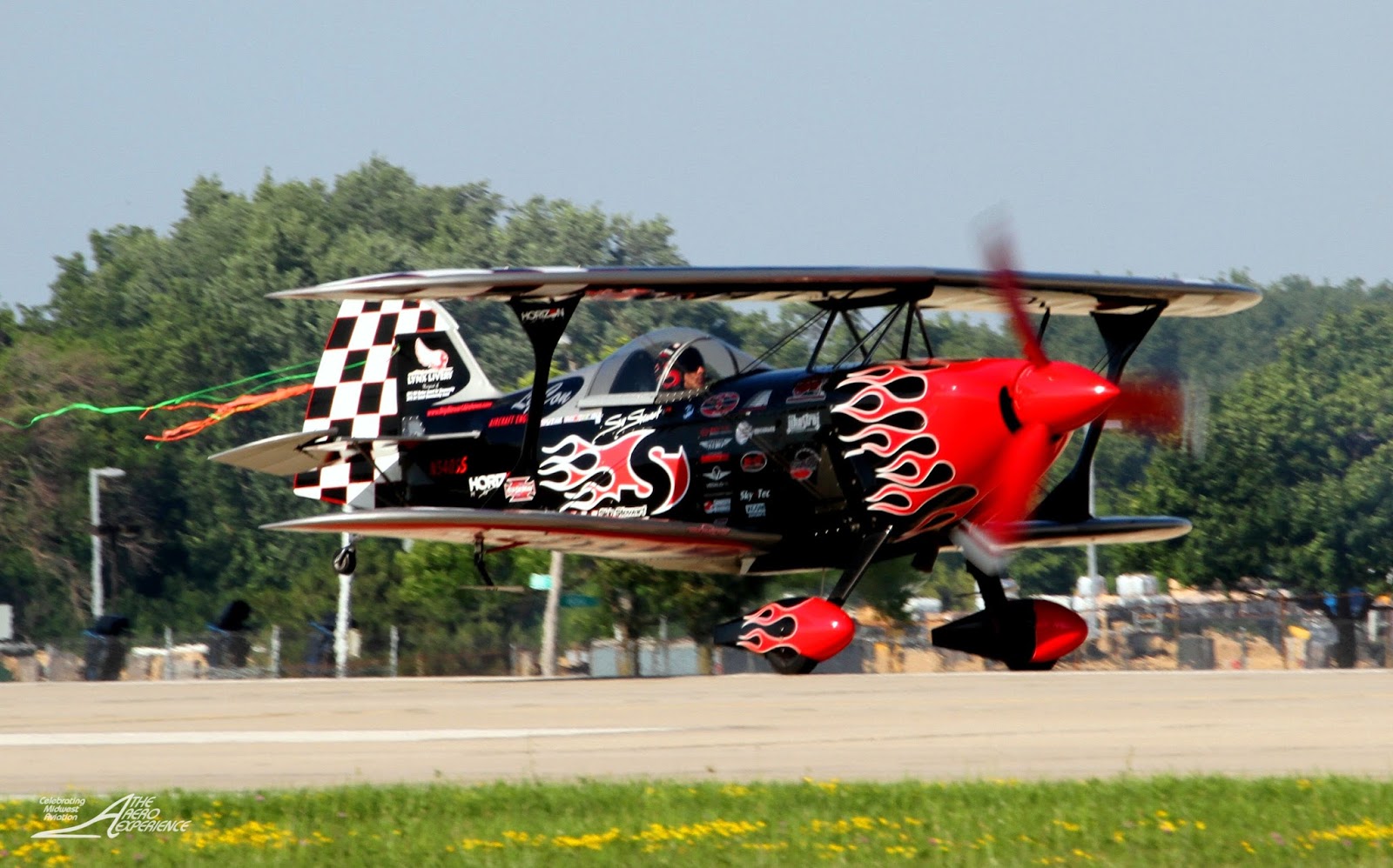The Aero Experience: EAA AirVenture Oshkosh 2016: Airshow Performers ...